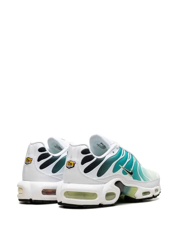 Nike Air Max Plus Sneakers - White