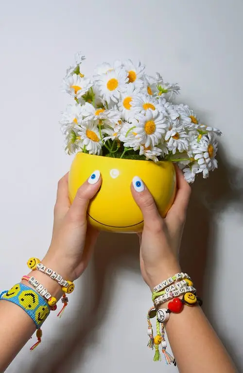 VENESSA ARIZAGA Salutations Bracelet - Rainbow