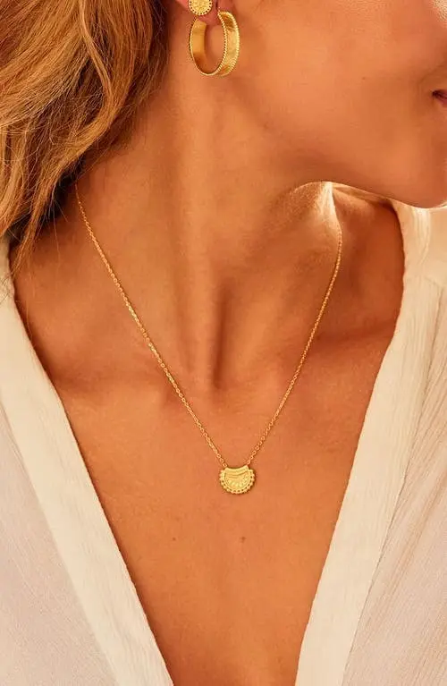 SATYA JEWELRY Mini Mandala Pendant Necklace