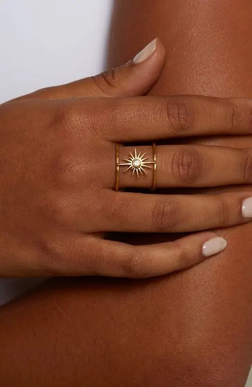 SATYA JEWELRY Divine Dreams Starburst Adjustable Ring
