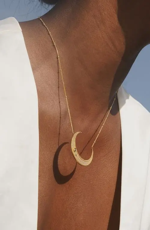 SATYA JEWELRY Eternal Guidance Moon Necklace