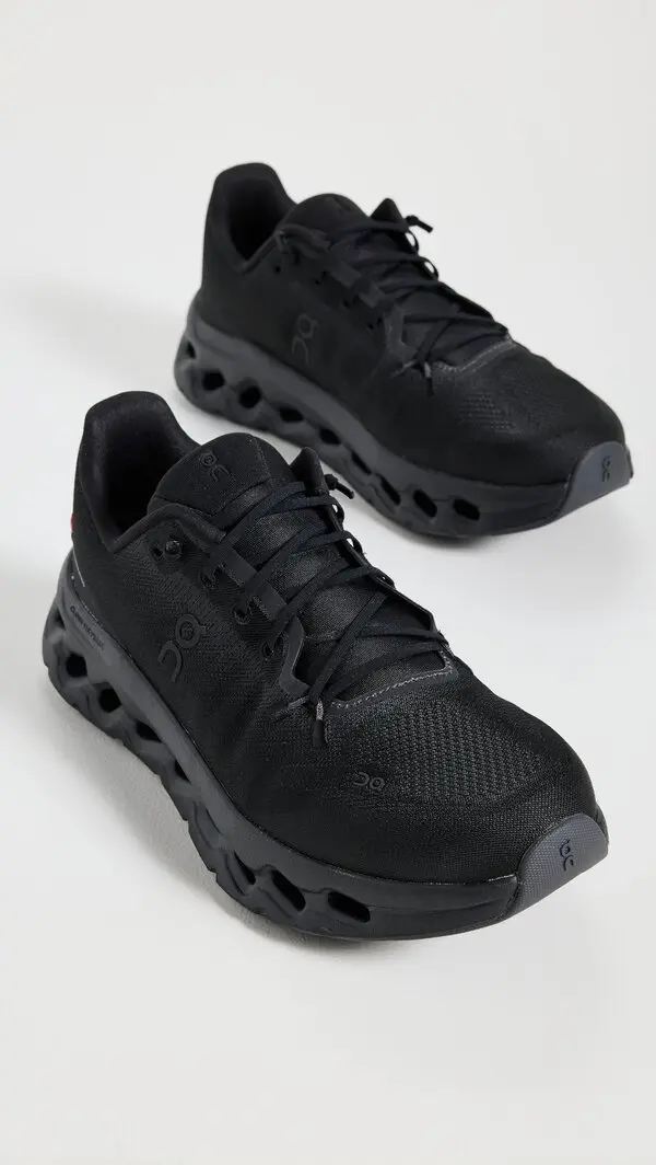 On Cloudtilt Sneakers - Eclipse Black