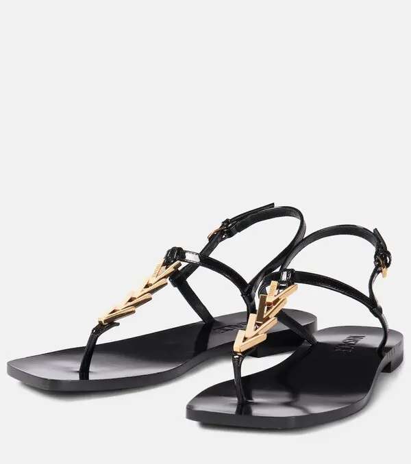 Versace V2025 Chain Leather Thong Sandals