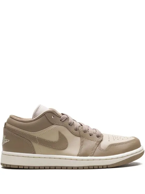 JORDAN 1 Low Sneakers - Neutrals