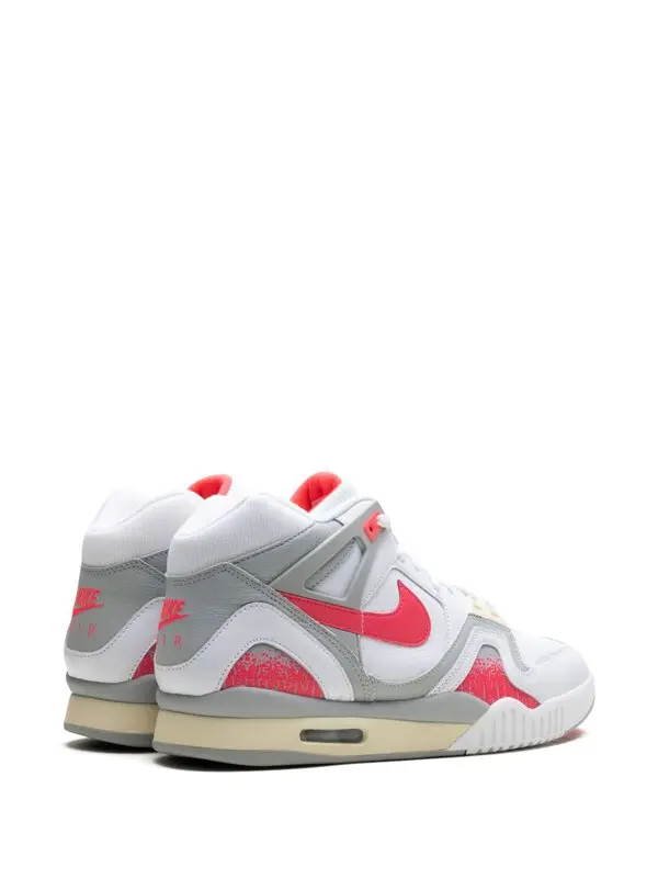 Nike Air Tech Challenge Ii Sneakers - White