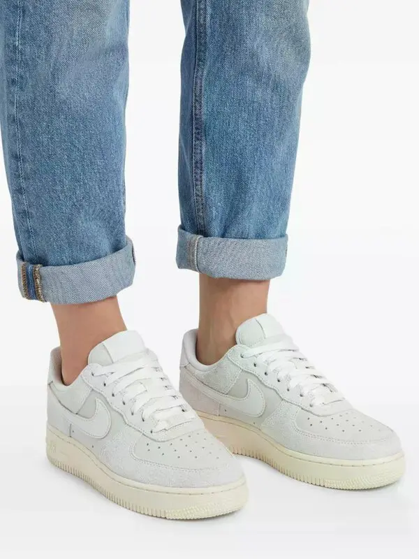 Nike Air Force 1 Sneakers