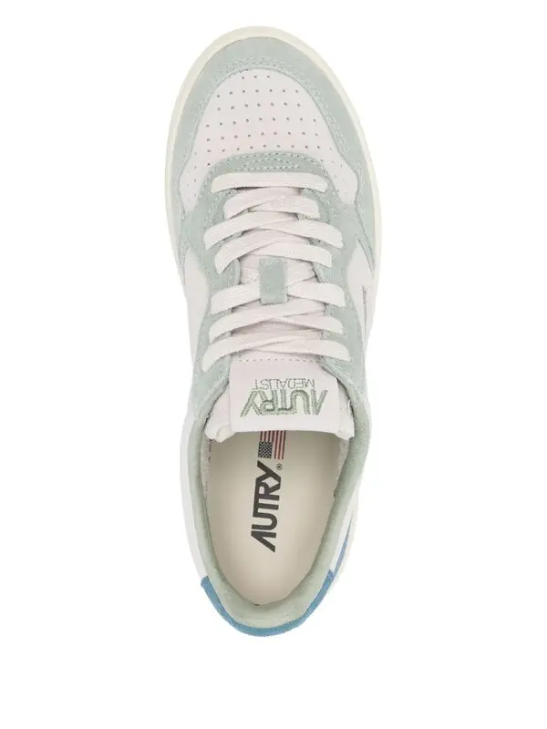 AUTRY Medalist Lace-up Sneakers