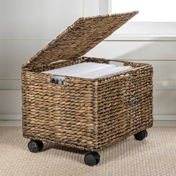 HAPPIMESS Ashton Classic Farmhouse Hand-woven Hyacinth Rolling Filing Basket With Lid And 360 Degree Lockable Wheels - Brown