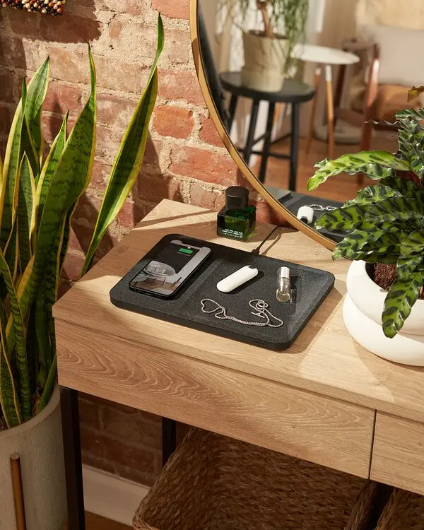 COURANT Essentials Catch:3 Valet Tray Wireless Charger