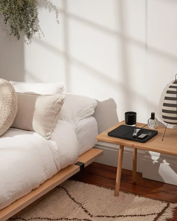 COURANT Essentials Catch:3 Valet Tray Wireless Charger