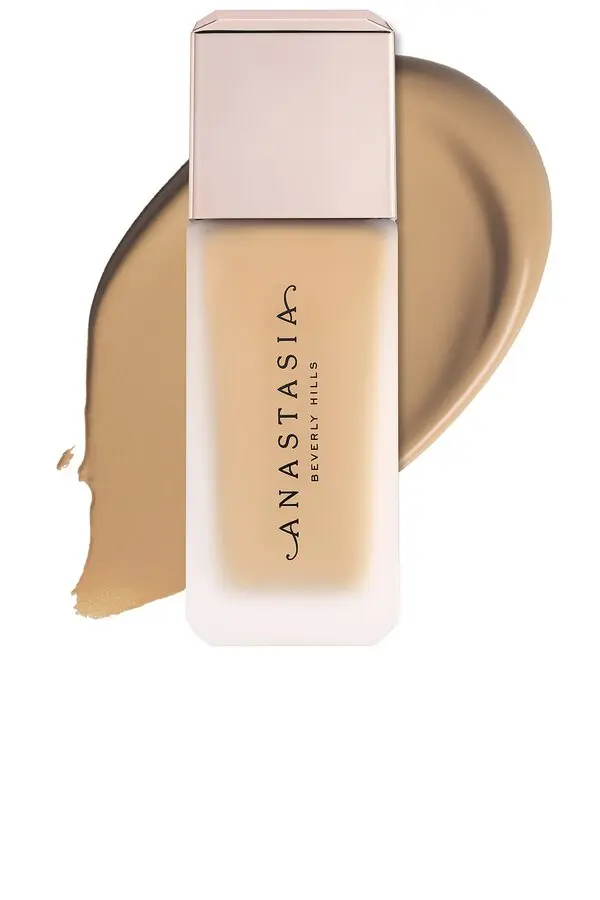 ANASTASIA BEVERLY HILLS Impeccable Blurring Second-skin Matte Foundation - 3wo