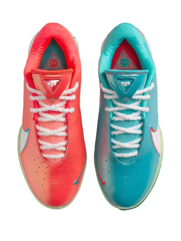 Nike Lebron 22 Christmas Sneakers - Red