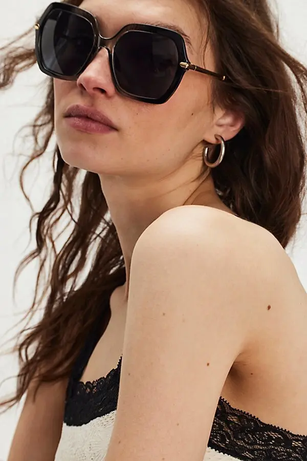 Free People Polly Oversized Square Sunglasses - Black To Grey