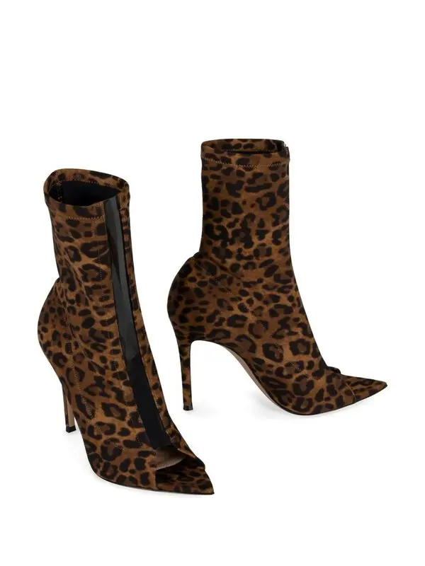 GIANVITO ROSSI Hiroko Leopard Print Boots