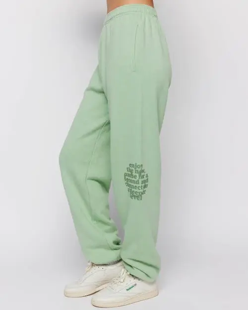 SAMII RYAN Smiley Connections Relaxed Fit Sweatpants