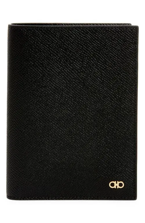 FERRAGAMO Micro Gancio Leather Passport Holder - Nero