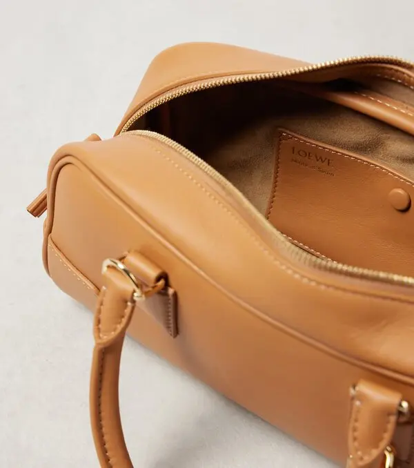 Loewe Amazona 23 Leather Tote