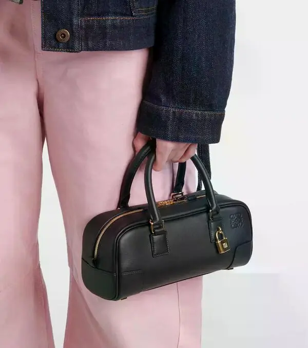 Loewe Amazona 23 Leather Tote