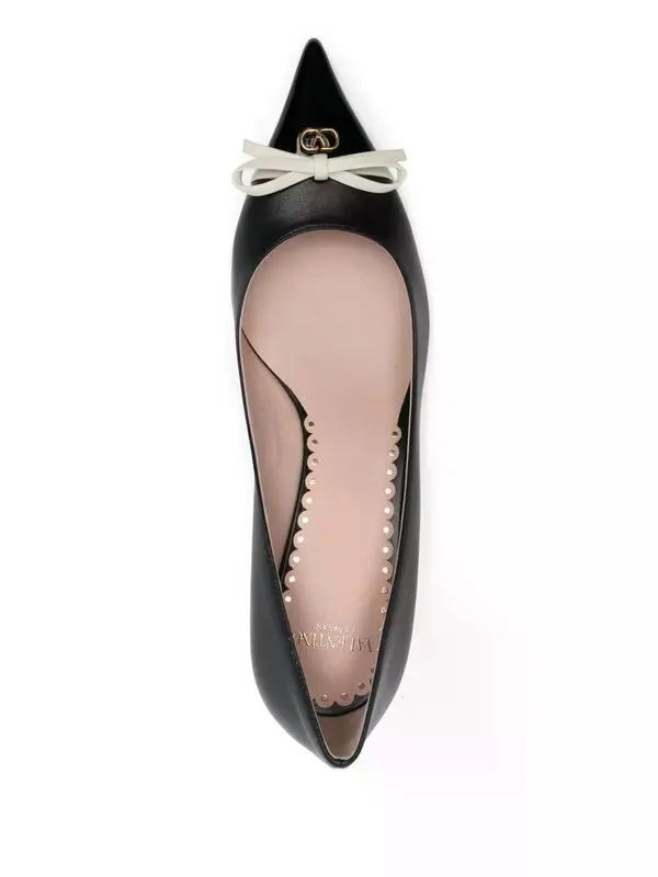 Valentino Garavani Bepointy Pumps - Black