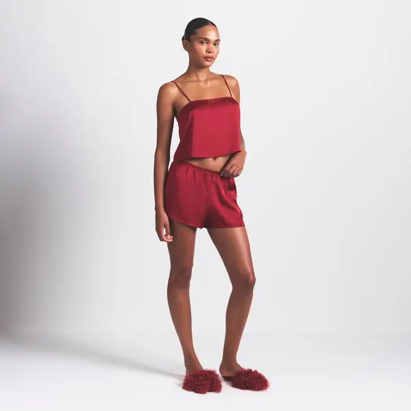 SKIMS Cami And Short Pajama Set | Red | | Woven Shine - Brick