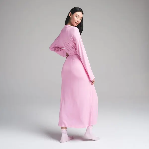 SKIMS Soft Lounge Long Robe Bubble Gum