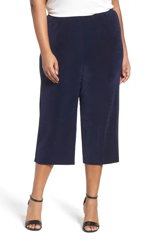 Vikki Vi High Rise Cropped Pants - Navy