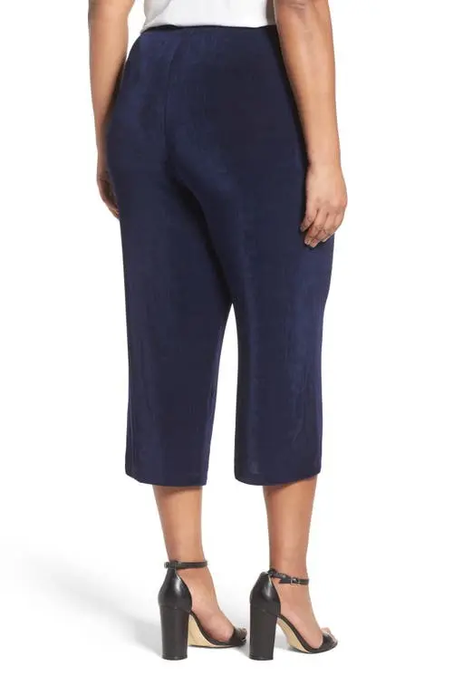 Vikki Vi High Rise Cropped Pants - Navy
