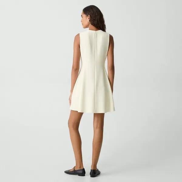theory drop waist mini dress Theory Scoop Neck Drop-Waist Mini Dress in Black Viscose Cellulose fibre  ref.2757286