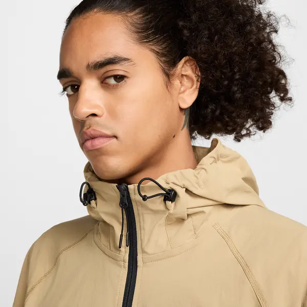 Nike Tech Woven Jacket - Brown
