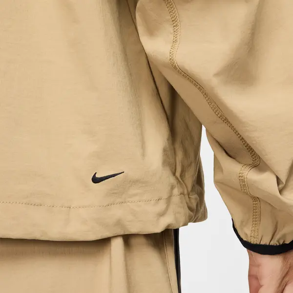 Nike Tech Woven Jacket - Brown