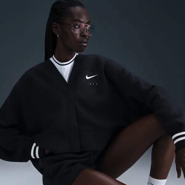 Nike Sportswear Phoenix Fleece Over-Oversized Graphic Cardigan In