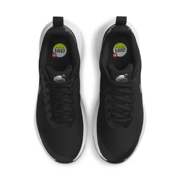 Nike Air Max Nuaxis Sneakers