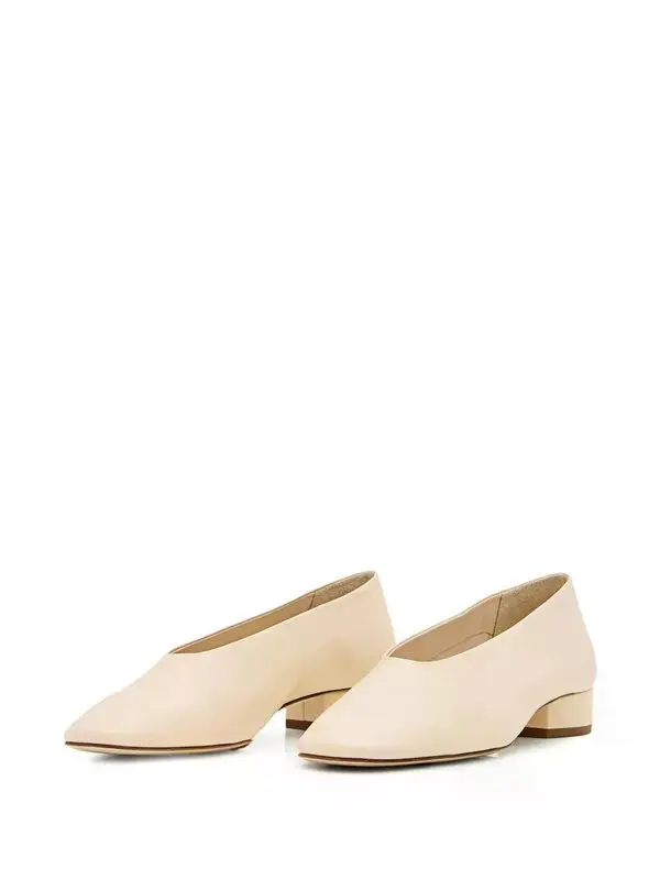 AeydĒ 25mm Leather Pumps