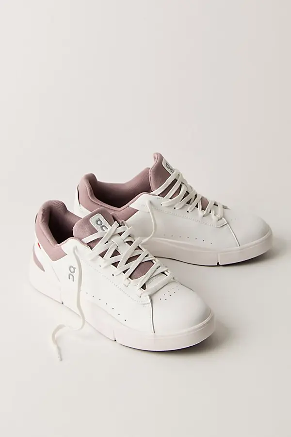 On Roger Advantage Tennis Sneakers - White/heron