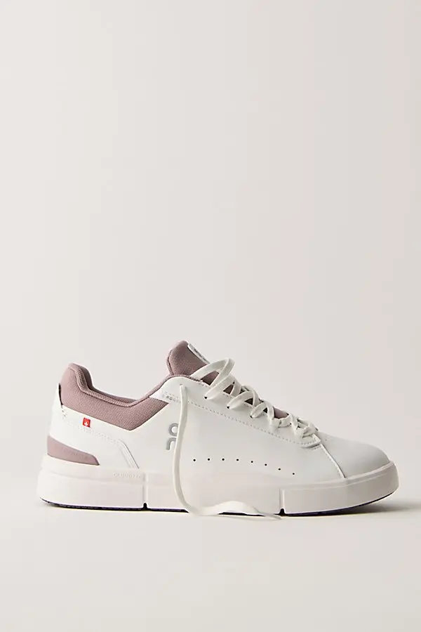 On Roger Advantage Tennis Sneakers - White/heron