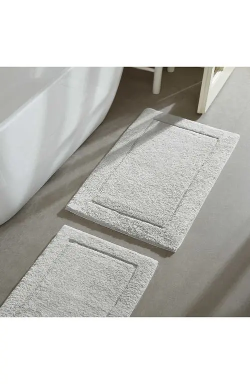 Calvin Klein Essence Solid Bath Mat