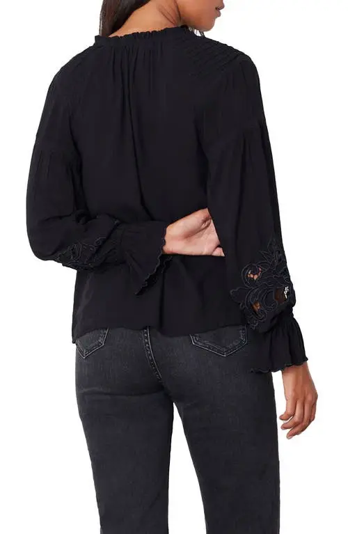 PANEROS CLOTHING Stevie Embroidered Blouse - Black