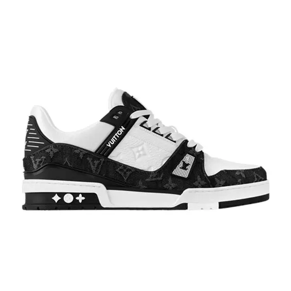 LOUIS VUITTON Trainer Embossed Monogram - Black