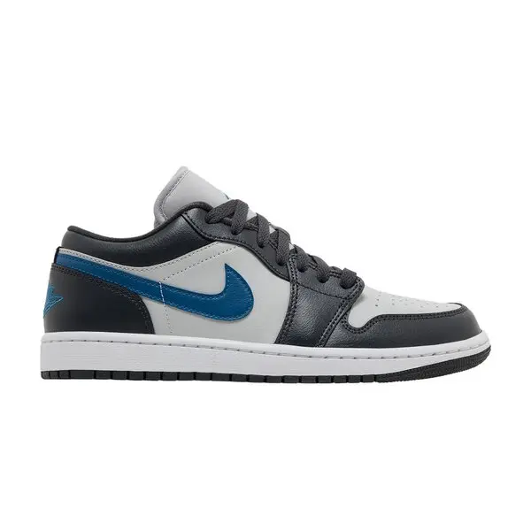 JORDAN 1 Low Sneakers - Black