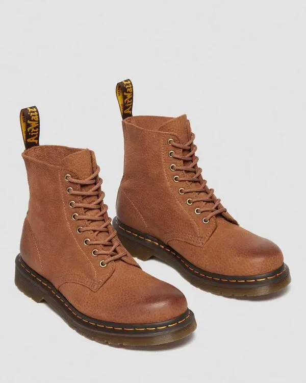 Dr. Martens 1460 Pascal Tumbled Nubuck Boots