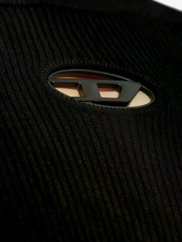 DIESEL® Ribbed Oval D Plaque Crew Neck Long Sleeve T-shirt