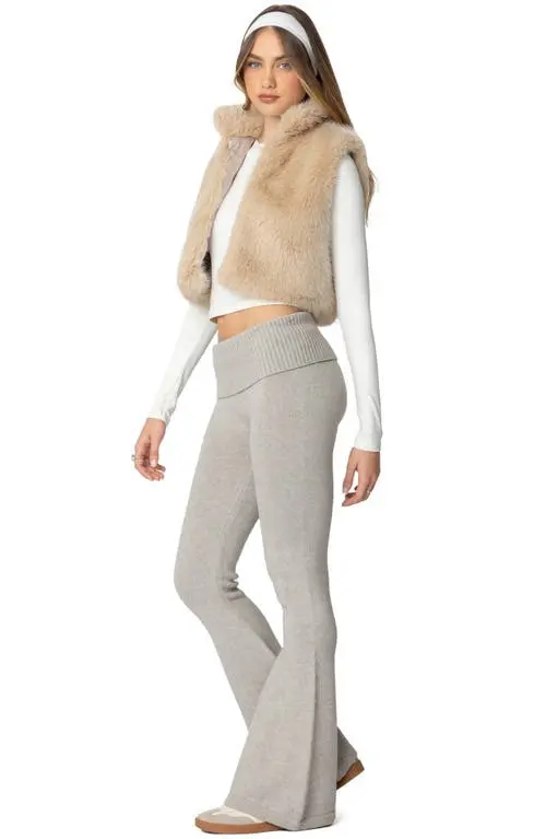 EDIKTED Cassandra Crop Faux Fur Vest