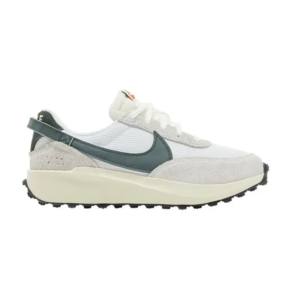 Nike Waffle Debut Vintage Sneakers - White