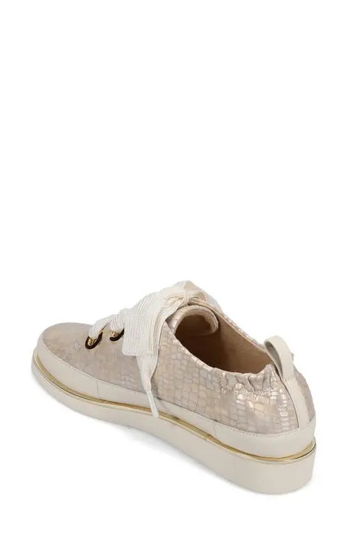 Vaneli Quenda Metallic Sneakers