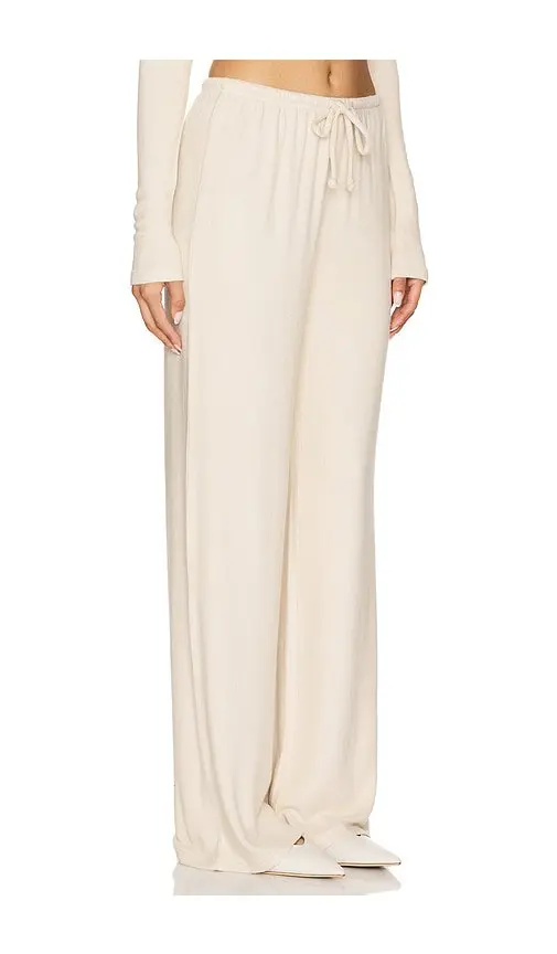 LOVERS AND FRIENDS Faye Pant