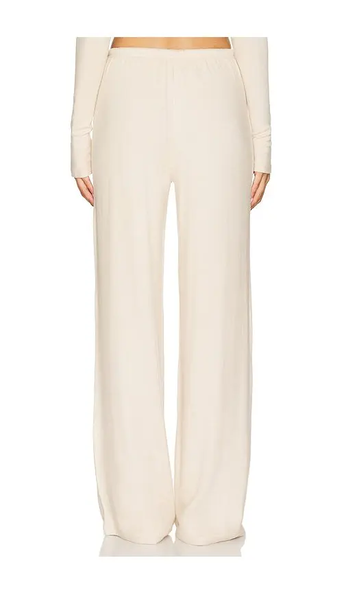 LOVERS AND FRIENDS Faye Pant