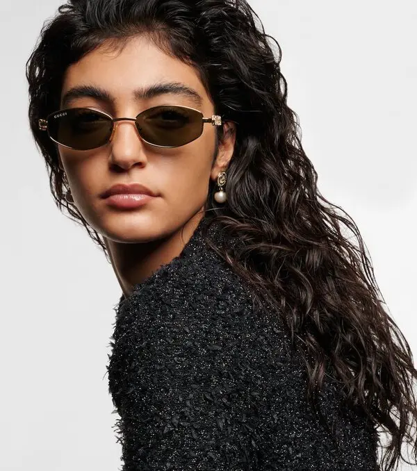 Gucci Logo Embellished Oval Sunglasses