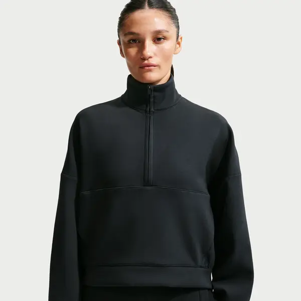 Nike 24.7 Impossiblysoft Dri-fit Oversized Half-zip Top - Black