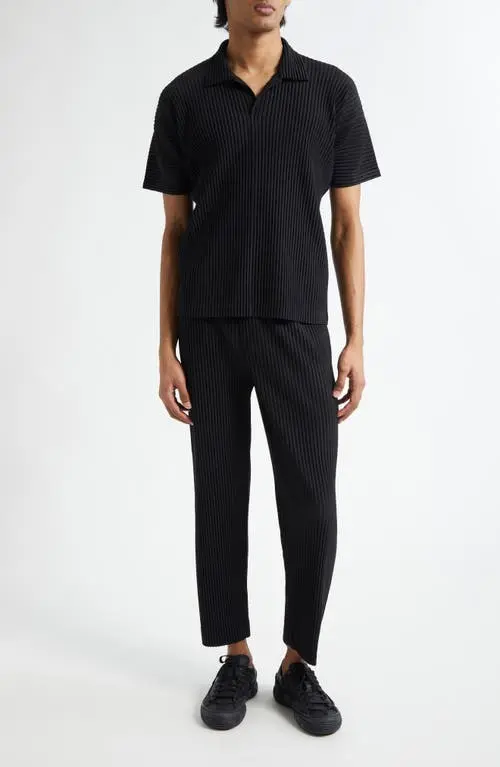 Issey Miyake Basics Pleated Polo - Black