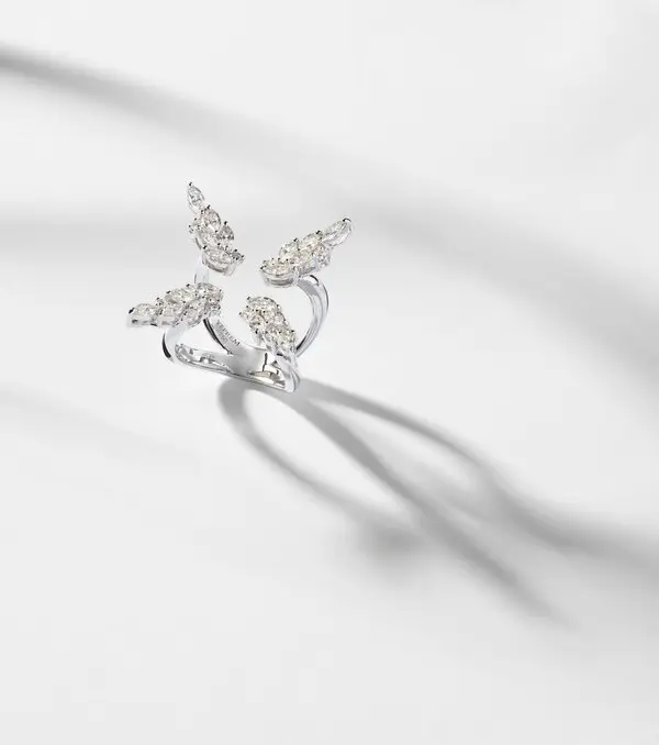 Yeprem 18kt White Gold And Diamond Ring